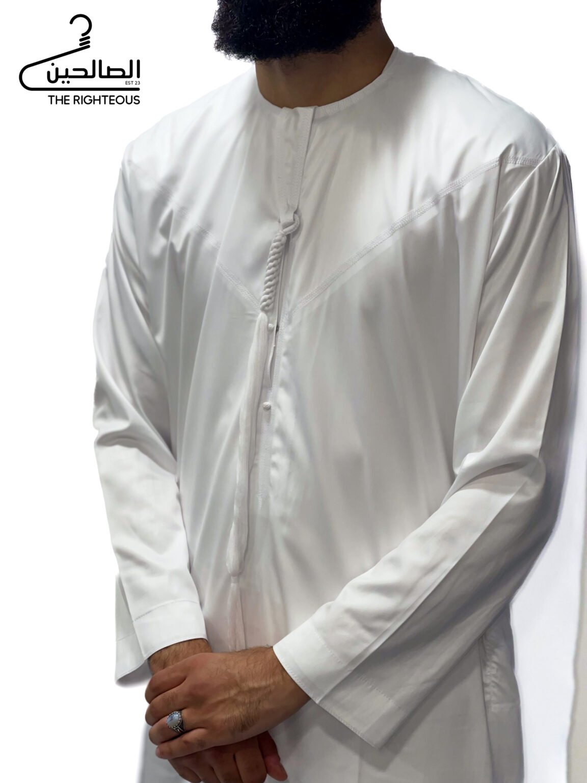 White Emirati Thobe | As Saaliheen